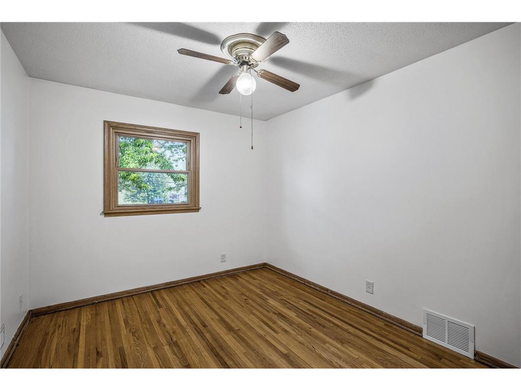 2932 Winnetka Avenue N, New Hope, MN, 55427 | MLS: 6746031 | Edina Realty