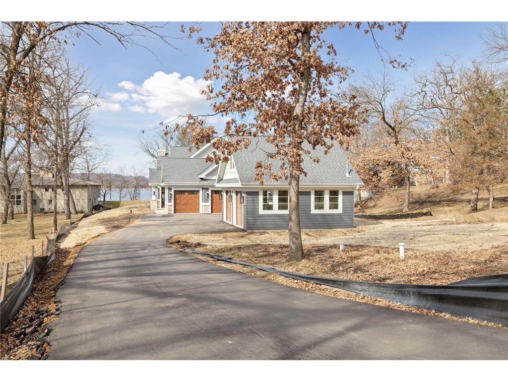 294 Cove Road, Hudson, WI, 54016 | MLS: 6485988 | Edina Realty