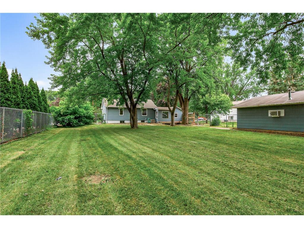 2959 Edgerton Street, Little Canada, MN, 55117 | MLS: 6751971 | Edina ...