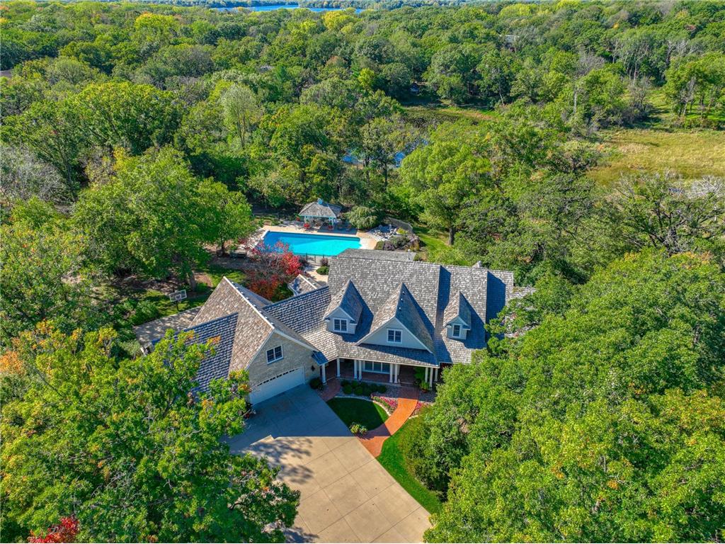 3 Catbird Lane, North Oaks, MN, 55127 | MLS: 6437131 | Edina Realty