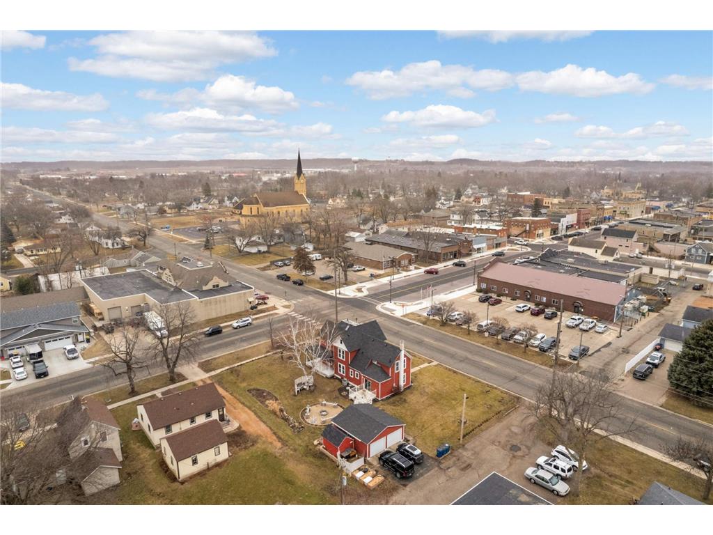 300 N Meridian Street, Belle Plaine, MN, 56011 | MLS: 6487493 | Edina ...