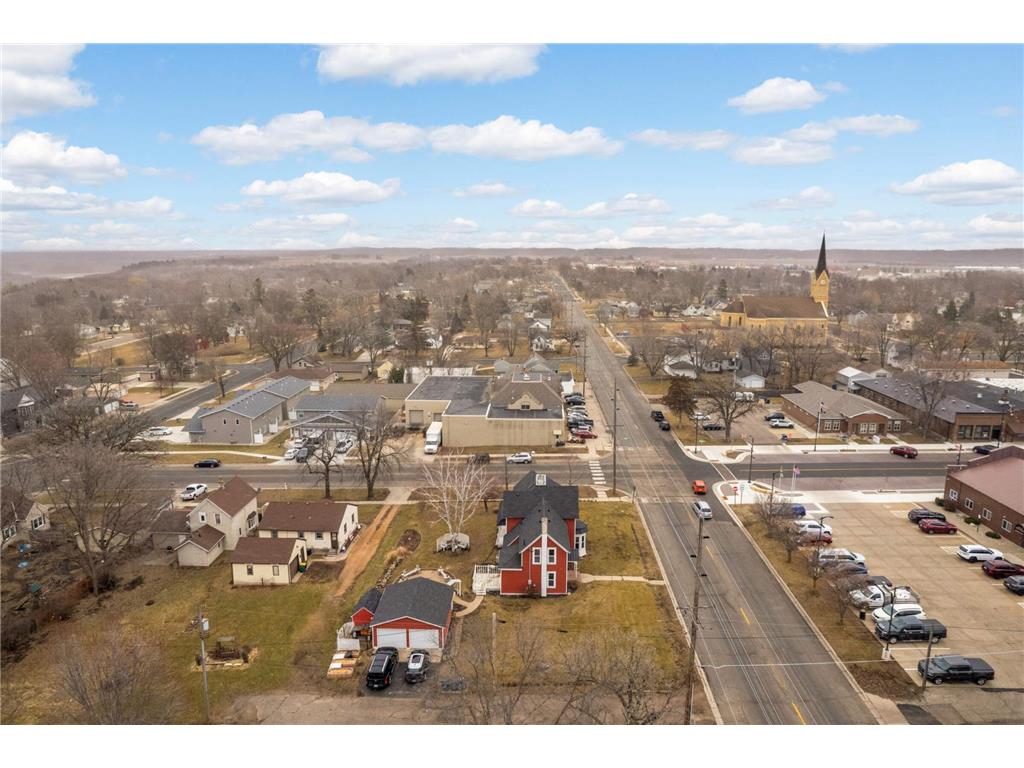 300 N Meridian Street, Belle Plaine, MN, 56011 | MLS: 6487493 | Edina ...