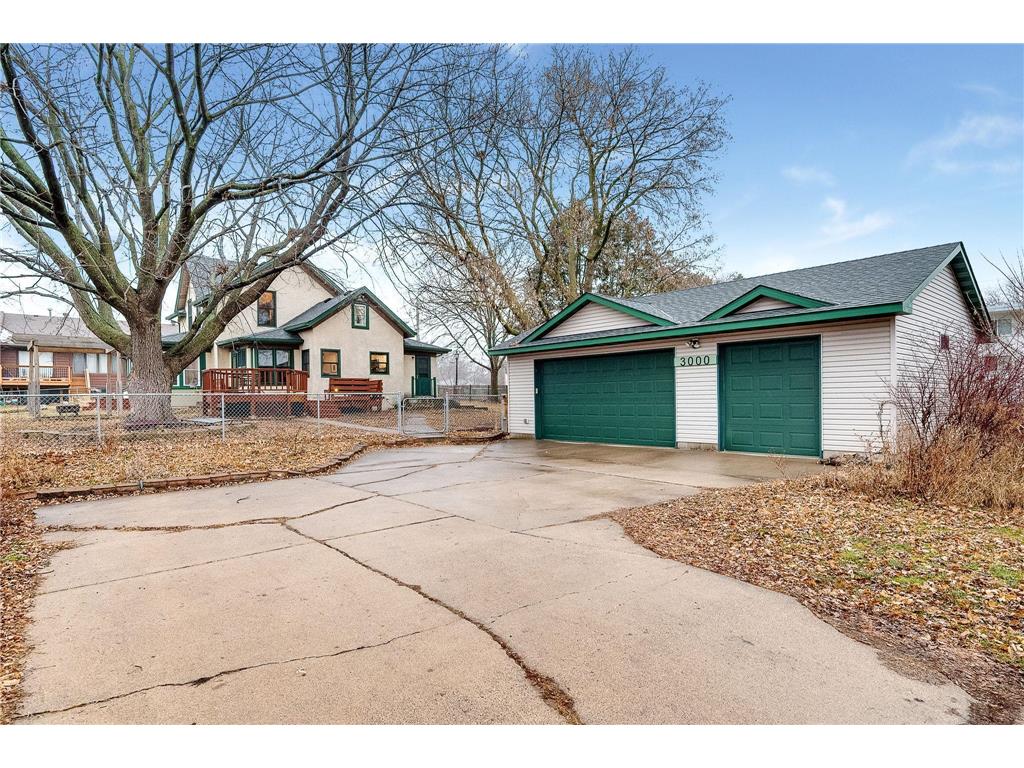 3000 Silver Lane NE, Saint Anthony, MN, 55421 | MLS: 6480386 | Edina Realty