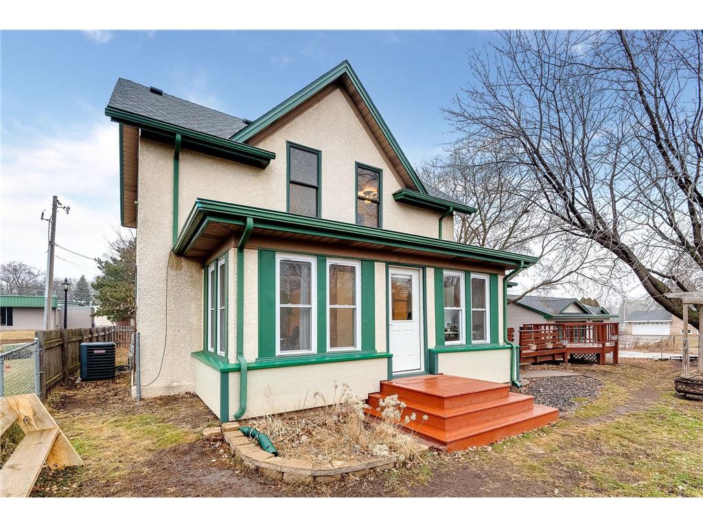 3000 Silver Lane NE, Saint Anthony, MN, 55421 | MLS: 6480386 | Edina Realty