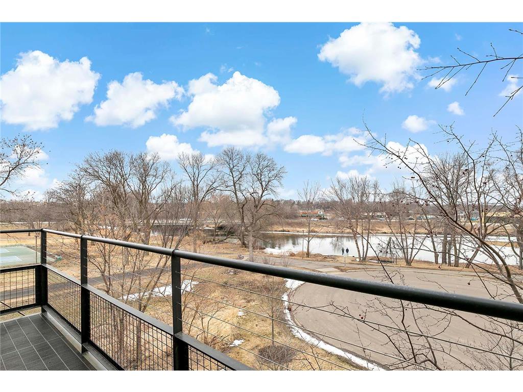 301 7th Street W #2204, Northfield, MN, 55057 | MLS: 6809278 | Edina Realty