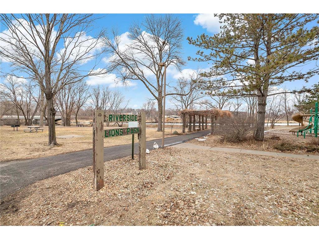 301 7th Street W #2204, Northfield, MN, 55057 | MLS: 6809278 | Edina Realty