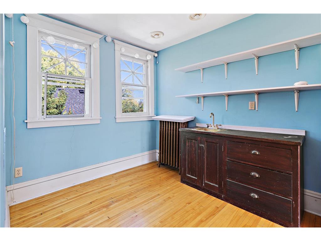 3013 James Avenue S, Minneapolis, MN, 55408 | MLS: 7007762 | Edina Realty