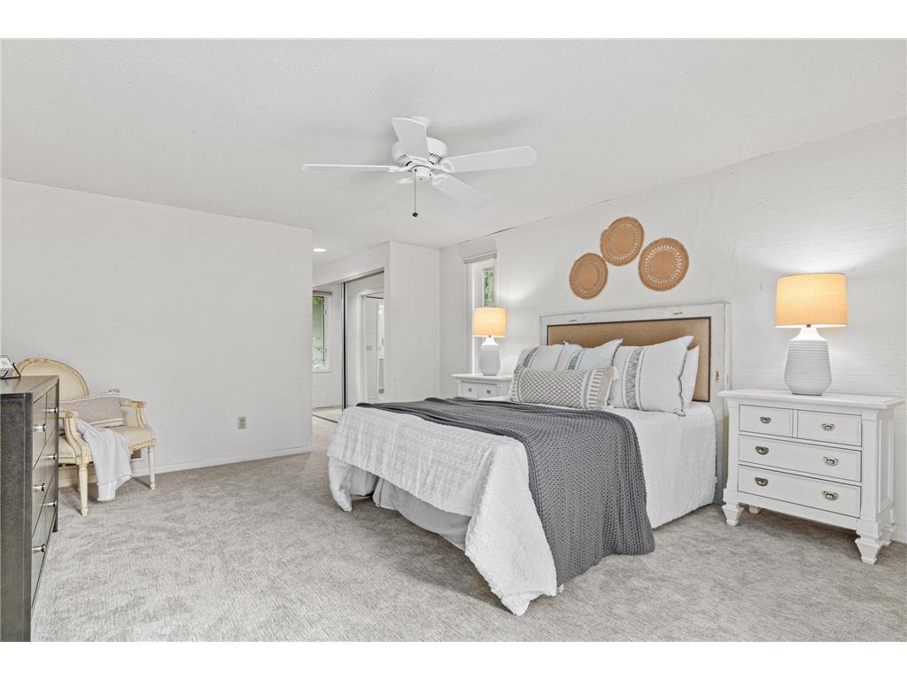 3014 Kyle Avenue N, Golden Valley, MN, 55422 | MLS: 6758557 | Edina Realty
