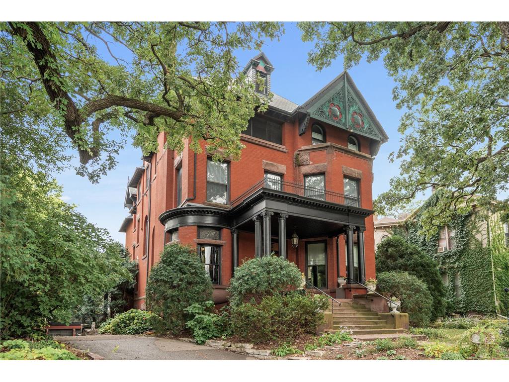 302 Summit Avenue #3, Saint Paul, MN, 55102 | MLS: 6603496 | Edina Realty