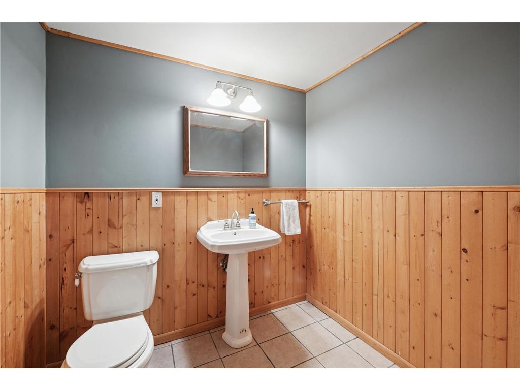 3021 Devon Lane, Mound, MN, 55364 | MLS: 6711464 | Edina Realty