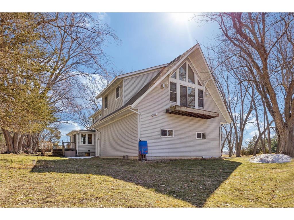 30240 Lofton Avenue, Chisago City, MN, 55013 | MLS: 6507111 | Edina Realty