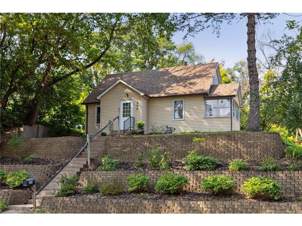 306 14th Avenue S, South Saint Paul, MN, 55075 | MLS: 6261088 | Edina ...