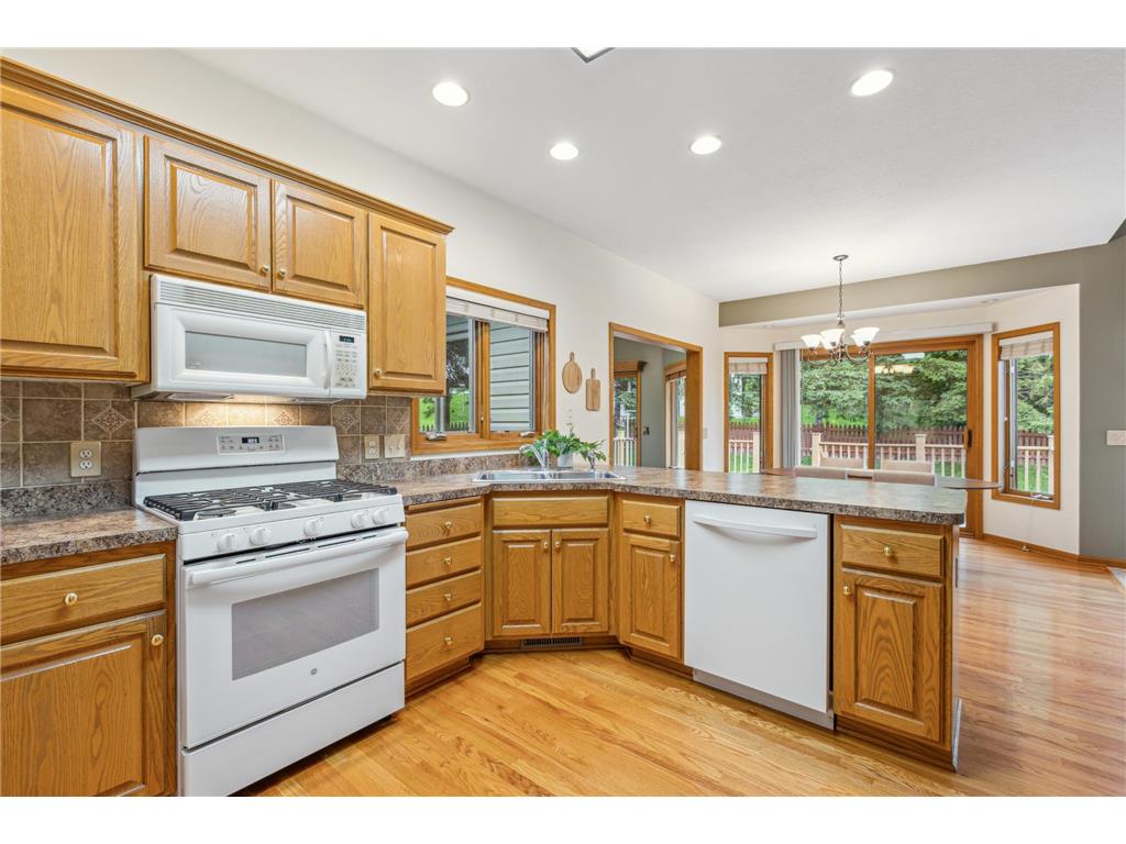 307 Lincoln Drive SE, Saint Michael, MN, 55376 | MLS: 6776179 | Edina ...