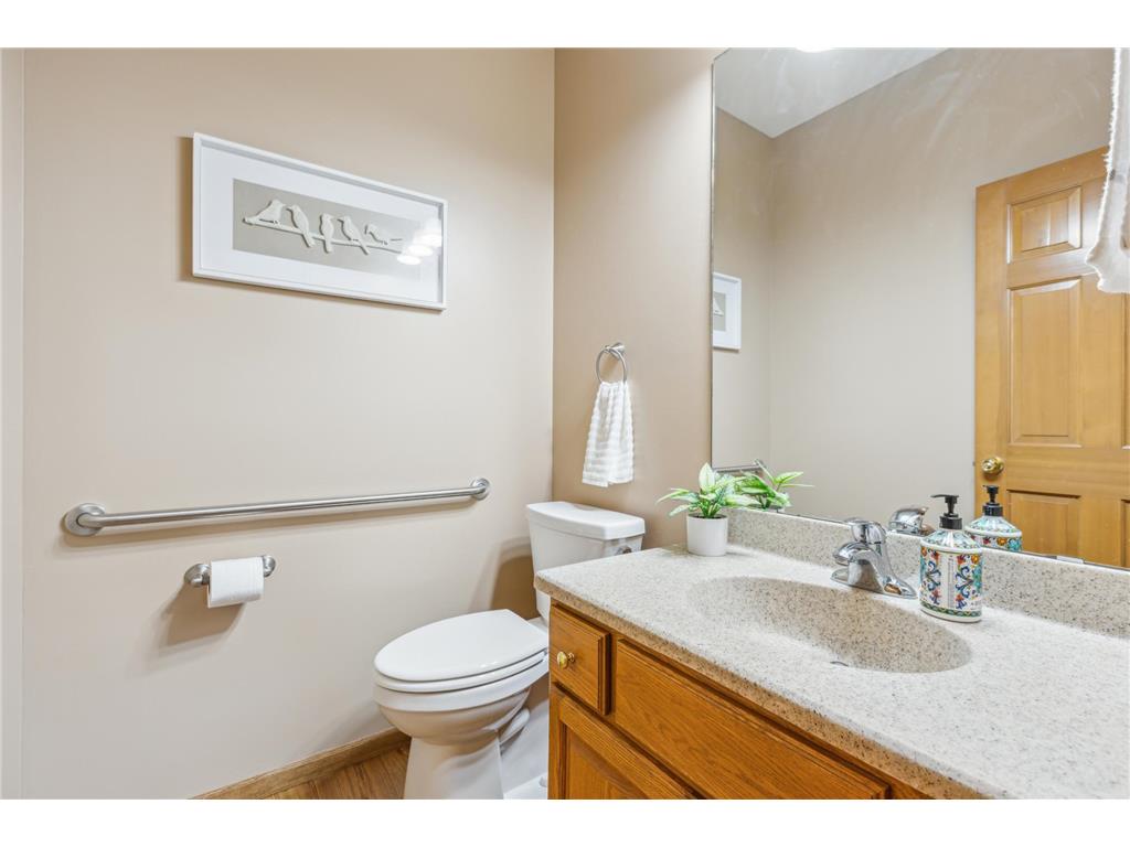 307 Lincoln Drive SE, Saint Michael, MN, 55376 | MLS: 6776179 | Edina ...