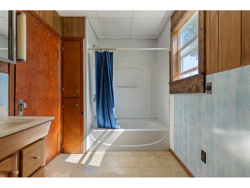 307 W Garfield Street, Hendricks, MN, 56136 | MLS: 6751527 | Edina Realty