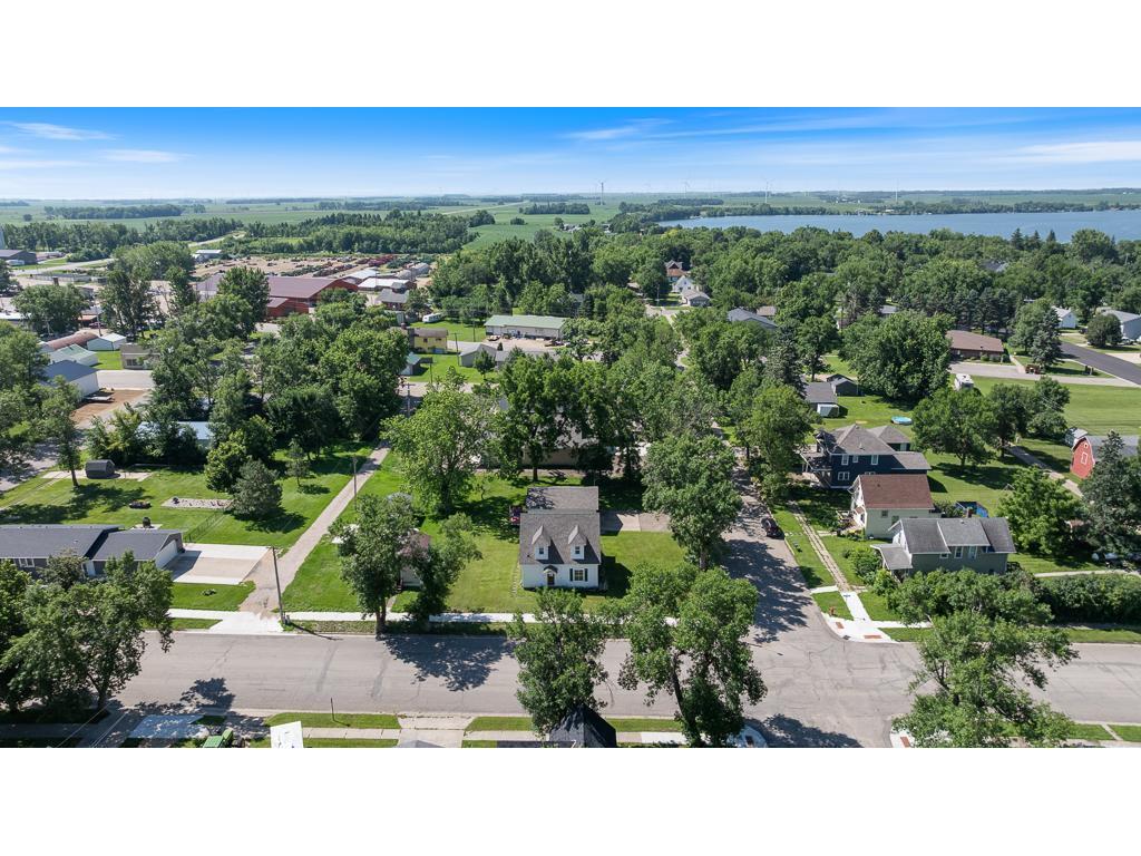 307 W Garfield Street, Hendricks, MN, 56136 | MLS: 6751527 | Edina Realty
