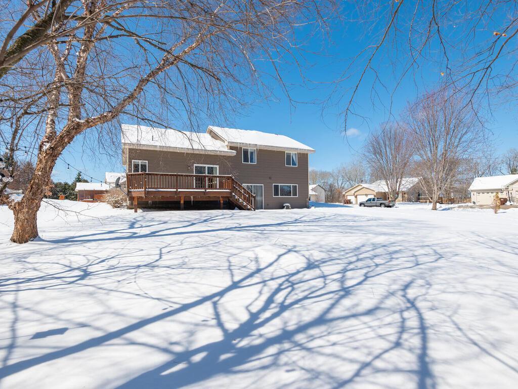 3079 Hemingway Avenue N, Oakdale, MN, 55128 | MLS: 6506698 | Edina Realty