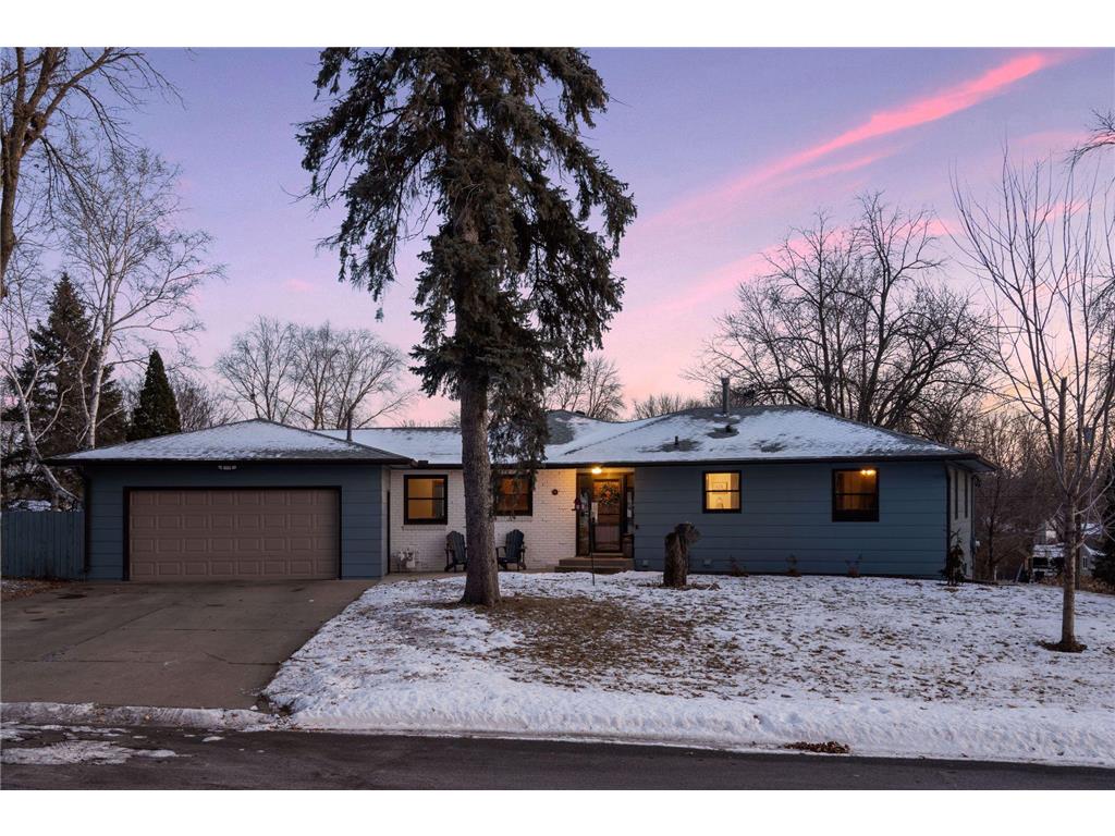 31 Alfred Boulevard, Waconia, MN, 55387 | MLS: 6651499 | Edina Realty