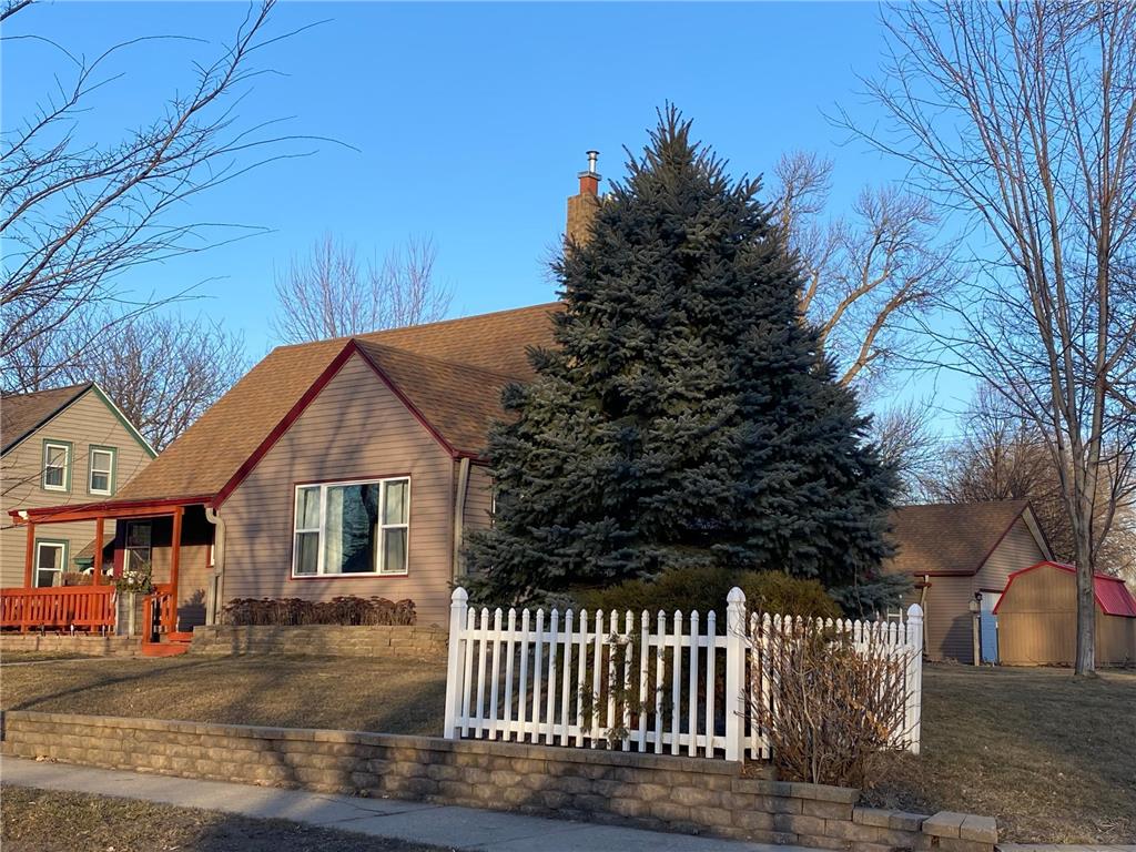 311 10th Street S, Benson, MN, 56215 | MLS: 6500931 | Edina Realty