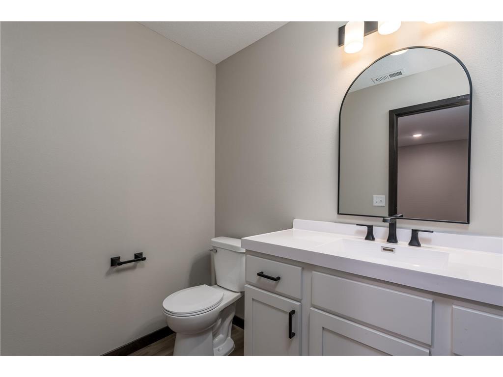 3122 Scotch Lane, Mankato, MN, 56001 | MLS: 6730646 | Edina Realty