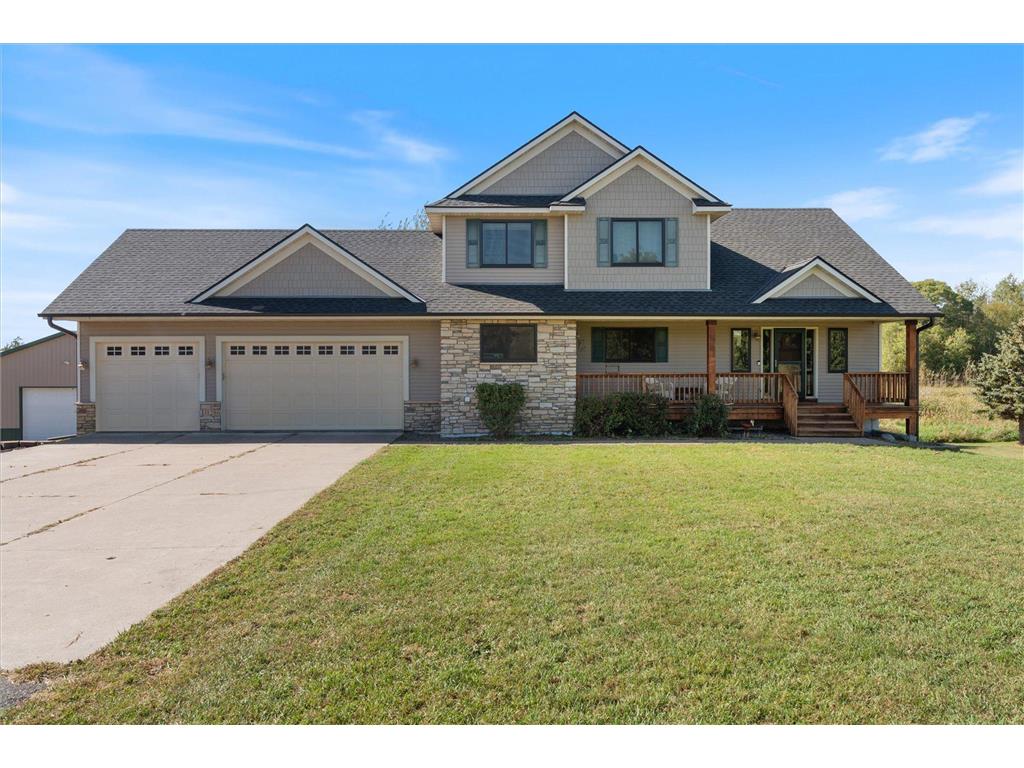 31286 Lofton Avenue, Chisago Lake Twp, MN, 55013 | MLS: 6685753 | Edina ...