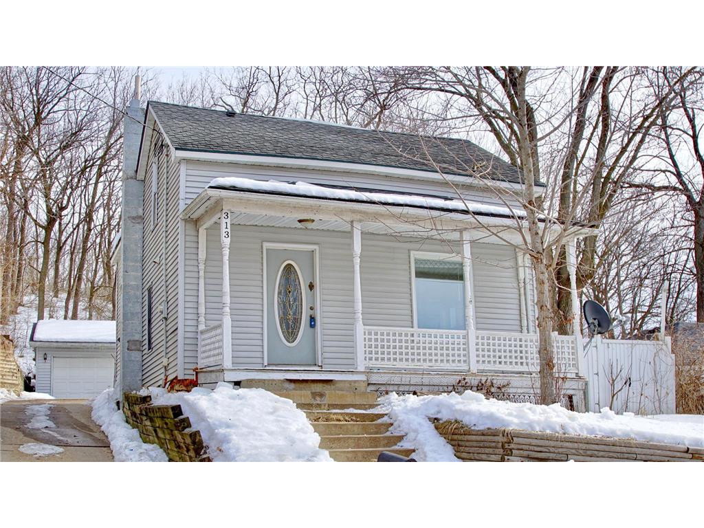 313 Glenwood Street, Red Wing, MN, 55066 | MLS: 6332916 | Edina Realty