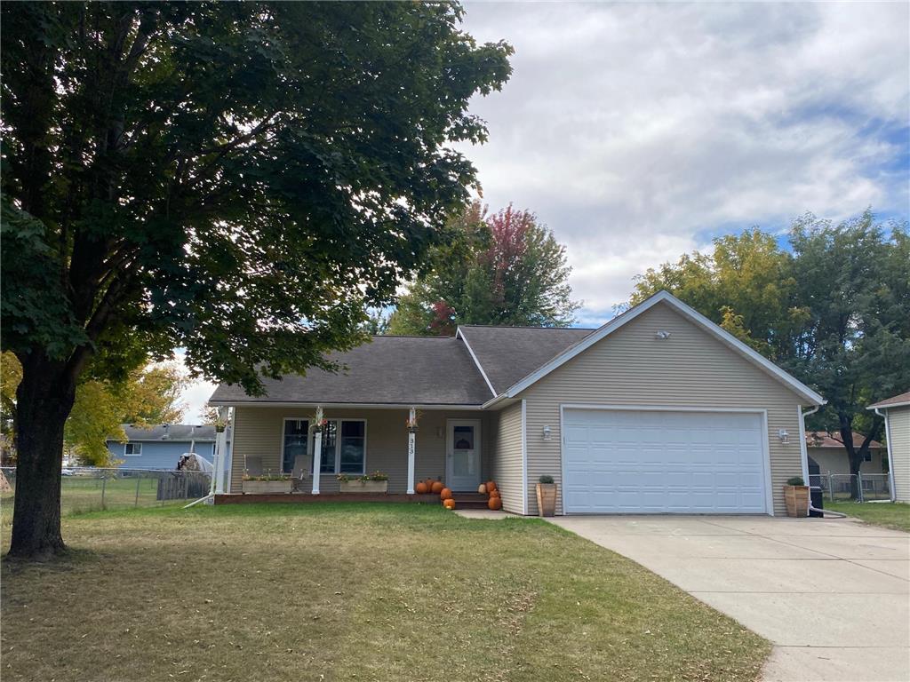 313 Heidi Avenue, Janesville, MN, 56048 | MLS: 6272064 | Edina Realty