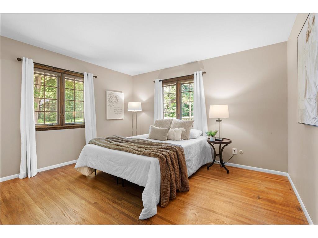 313 Maple Island Road, Burnsville, MN, 55306 | MLS: 6728324 | Edina Realty