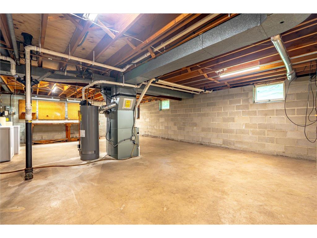 313 Maple Island Road, Burnsville, MN, 55306 | MLS: 6728324 | Edina Realty