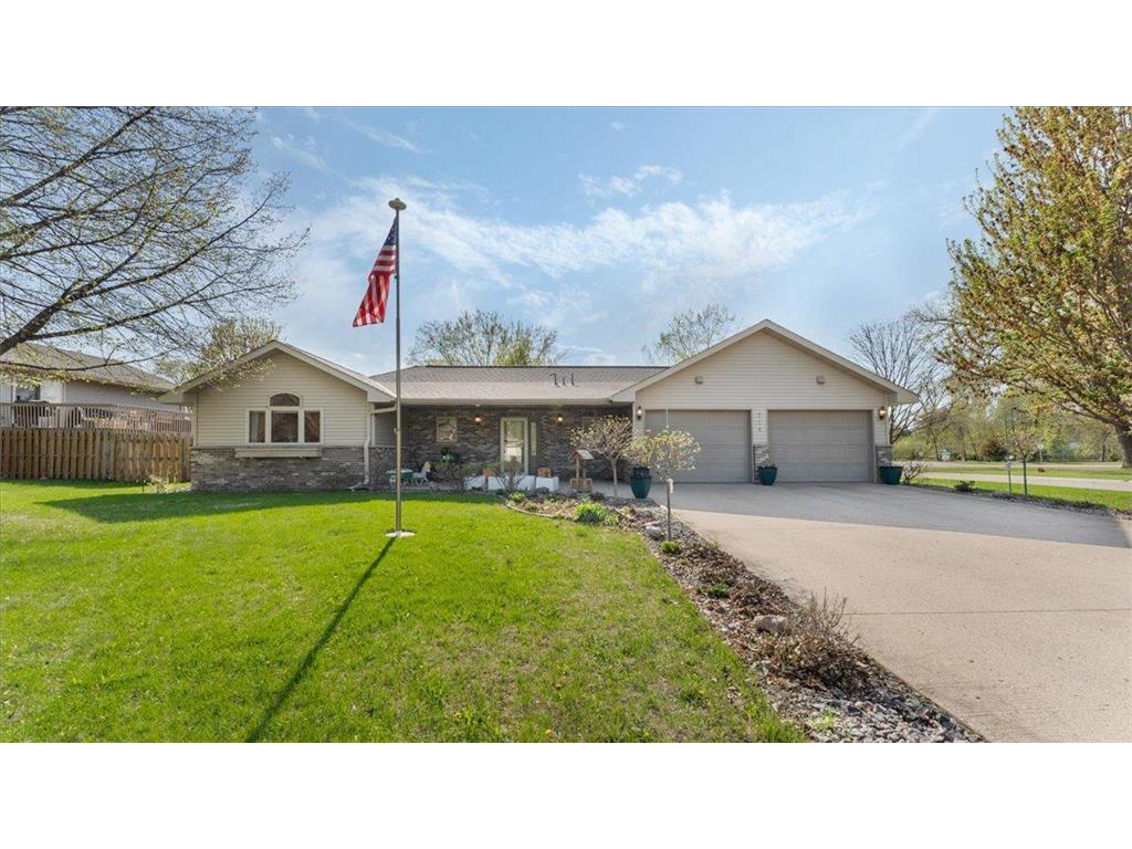 314 5th Avenue, Spicer, MN, 56288 | MLS: 6716252 | Edina Realty