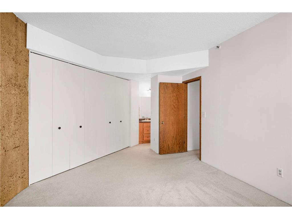 3141 Dean Court #102, Minneapolis, MN, 55416 | MLS: 6784047 | Edina Realty