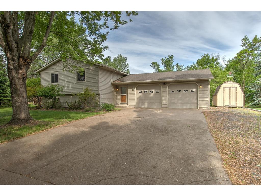 31420 Rum River Drive NE, Cambridge, MN, 55008 | MLS: 6722805 | Edina ...