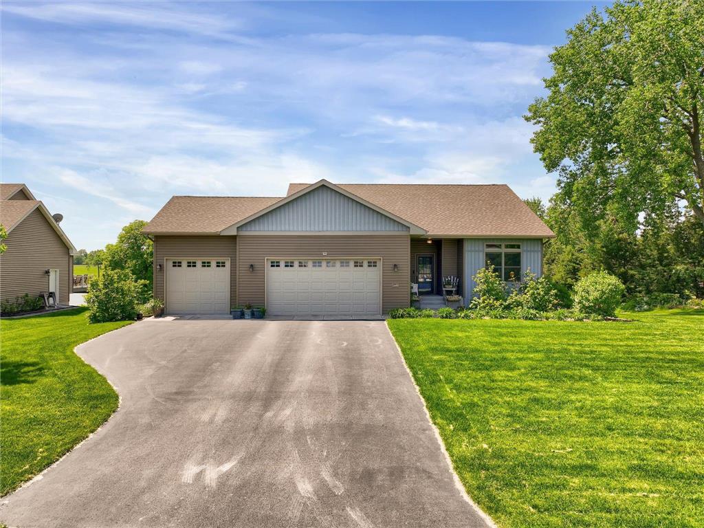 31468 Maria Avenue, Lindstrom, MN, 55045 | MLS: 6537704 | Edina Realty