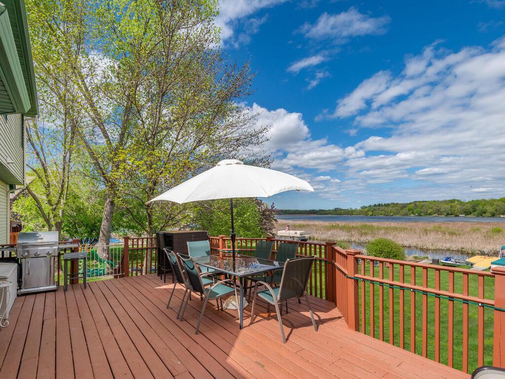 315 William Lake Shore Drive, Waconia, MN, 55387 | MLS: 6559109 | Edina ...