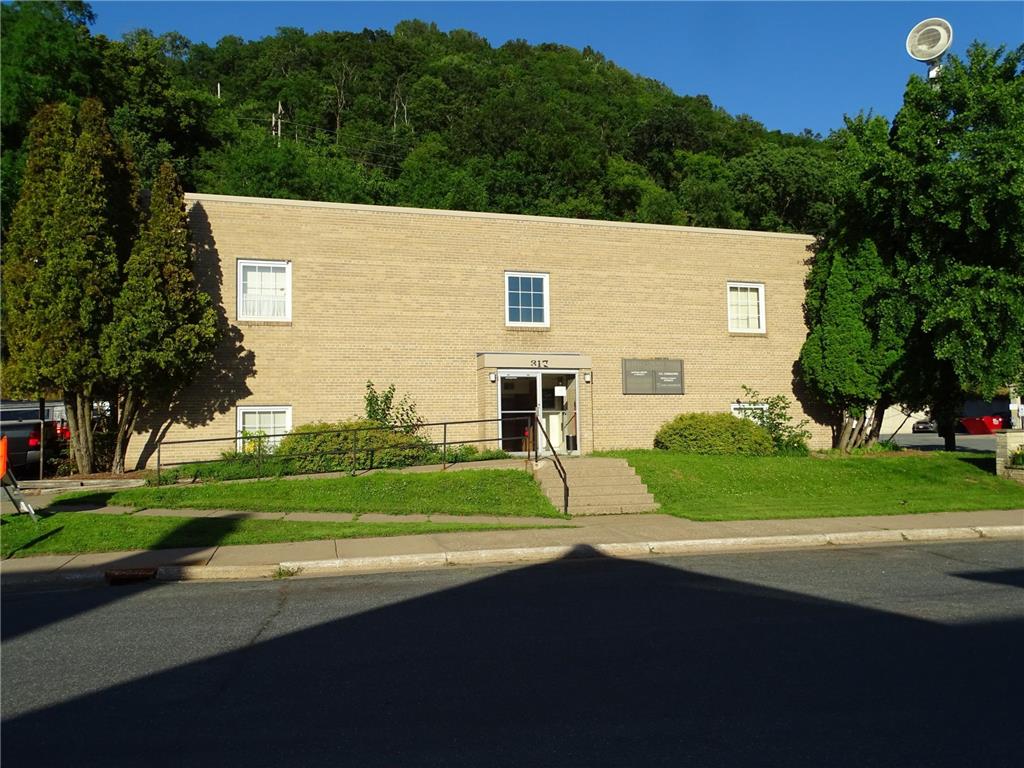 317 S 2nd Street, Alma, WI, 54610 | MLS: 6750023 | Edina Realty