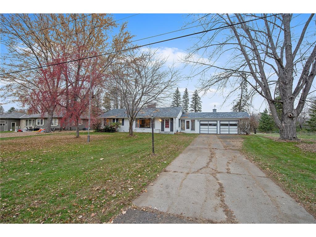 320 2nd Street SE, Braham, MN, 55006 | MLS: 6424878 | Edina Realty
