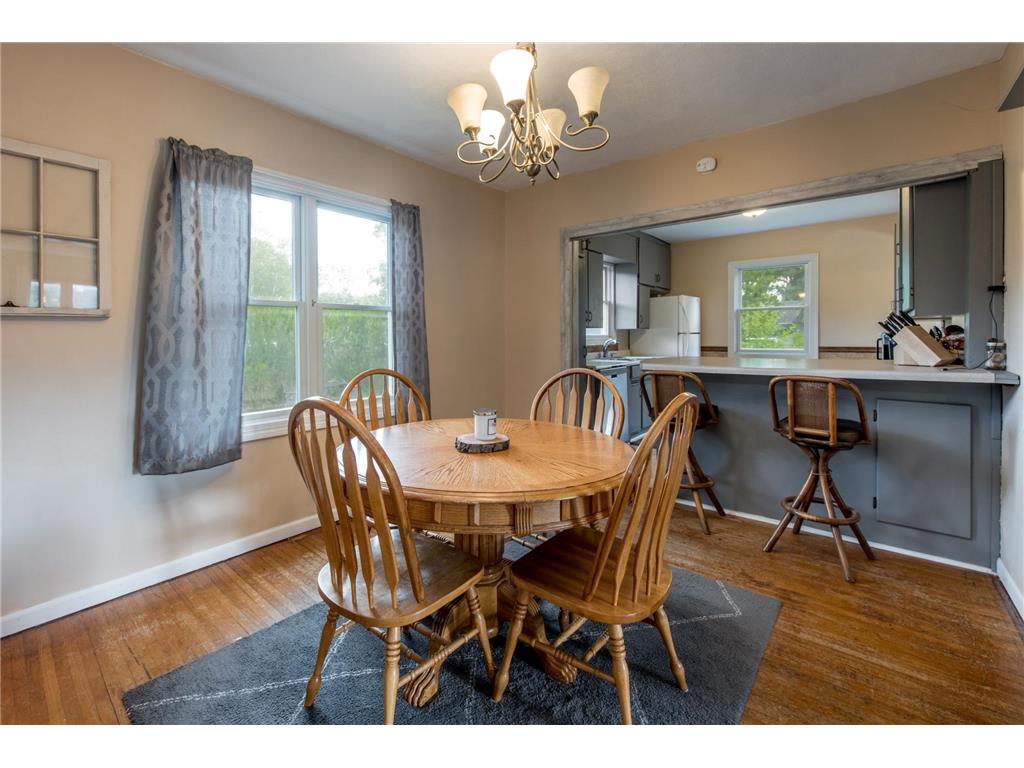 320 W Jackson Street, Parkers Prairie, MN, 56361 | MLS: 6549002 | Edina ...