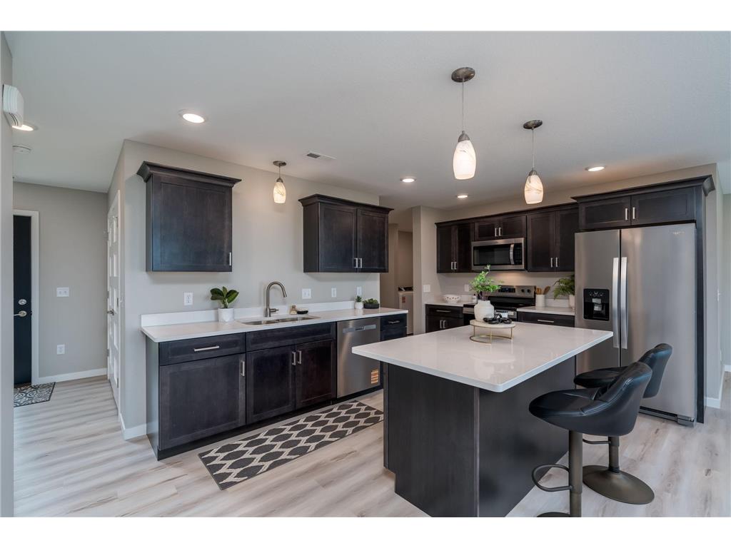 3205 Scotch Lane, Mankato, MN, 56001 | MLS: 6756250 | Edina Realty