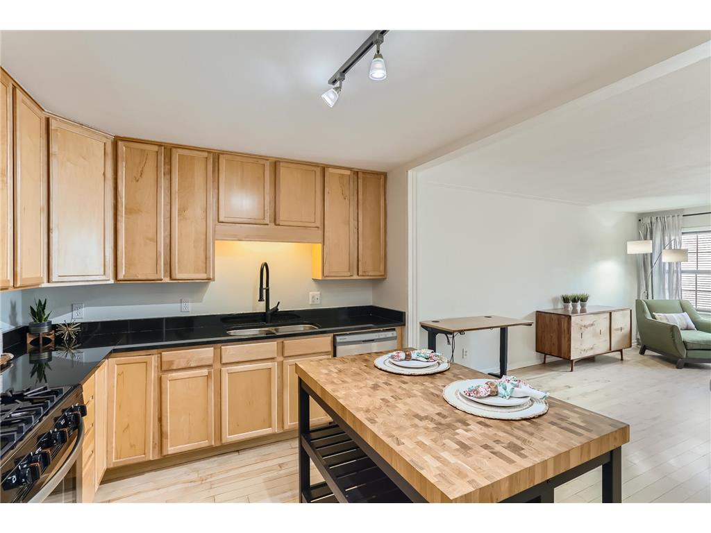 3215 Pillsbury Avenue S #110, Minneapolis, MN, 55408 | MLS: 6488725 ...