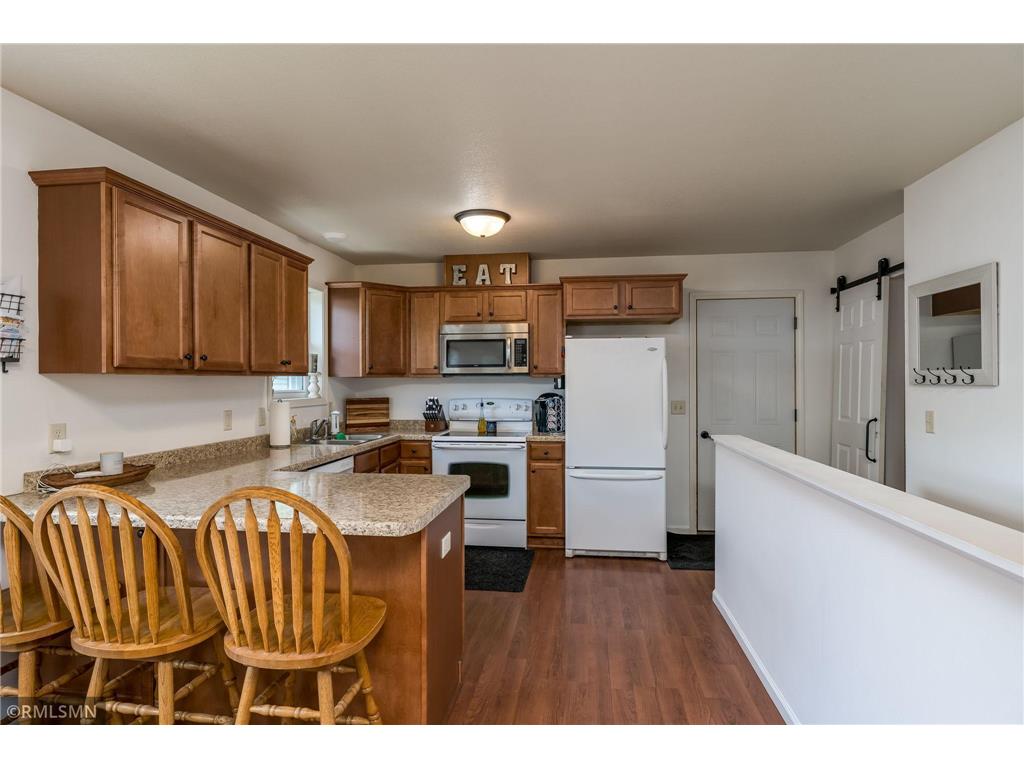 323 W Broadway Avenue, Saint Peter, MN, 56082 | MLS: 6554170 | Edina Realty
