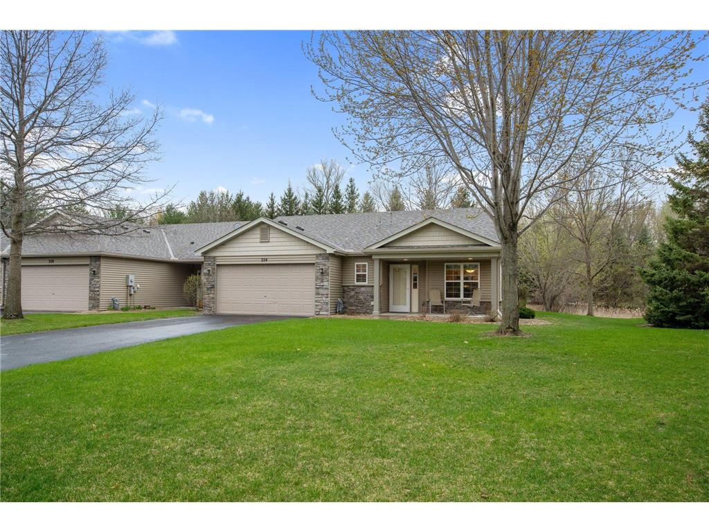 324 Arrowhead Drive, Lino Lakes, MN, 55014 | MLS: 6526854 | Edina Realty