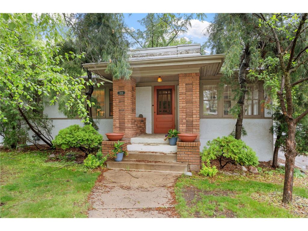 324 W Diamond Lake Road, Minneapolis, MN, 55419 | MLS: 6736190 | Edina ...