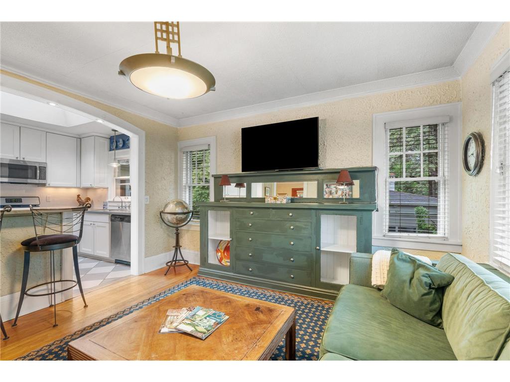 324 W Diamond Lake Road, Minneapolis, MN, 55419 | MLS: 6736190 | Edina ...