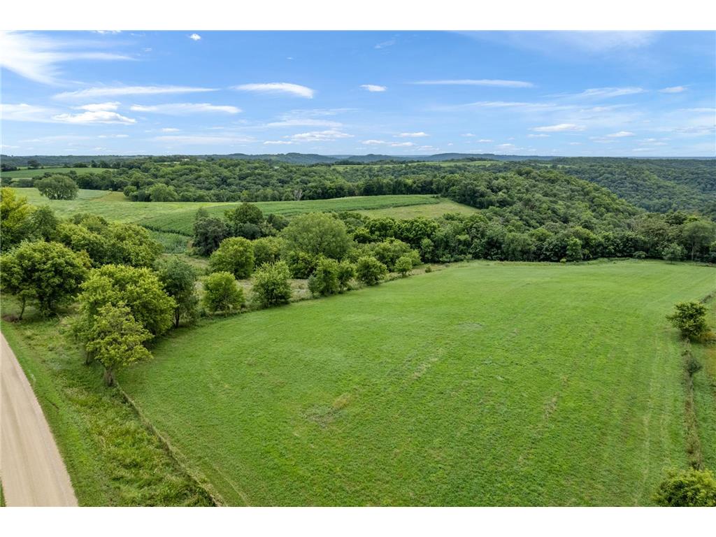 32653 Stinson Ridge Road, Wiscoy Twp, MN, 55943 | MLS: 6762822 | Edina ...