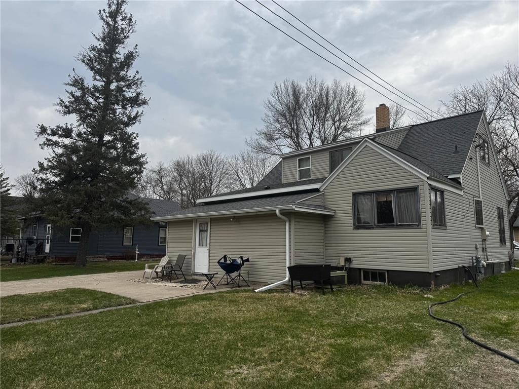 327 2nd Street SW, Clara City, MN, 56222 | MLS: 6705479 | Edina Realty