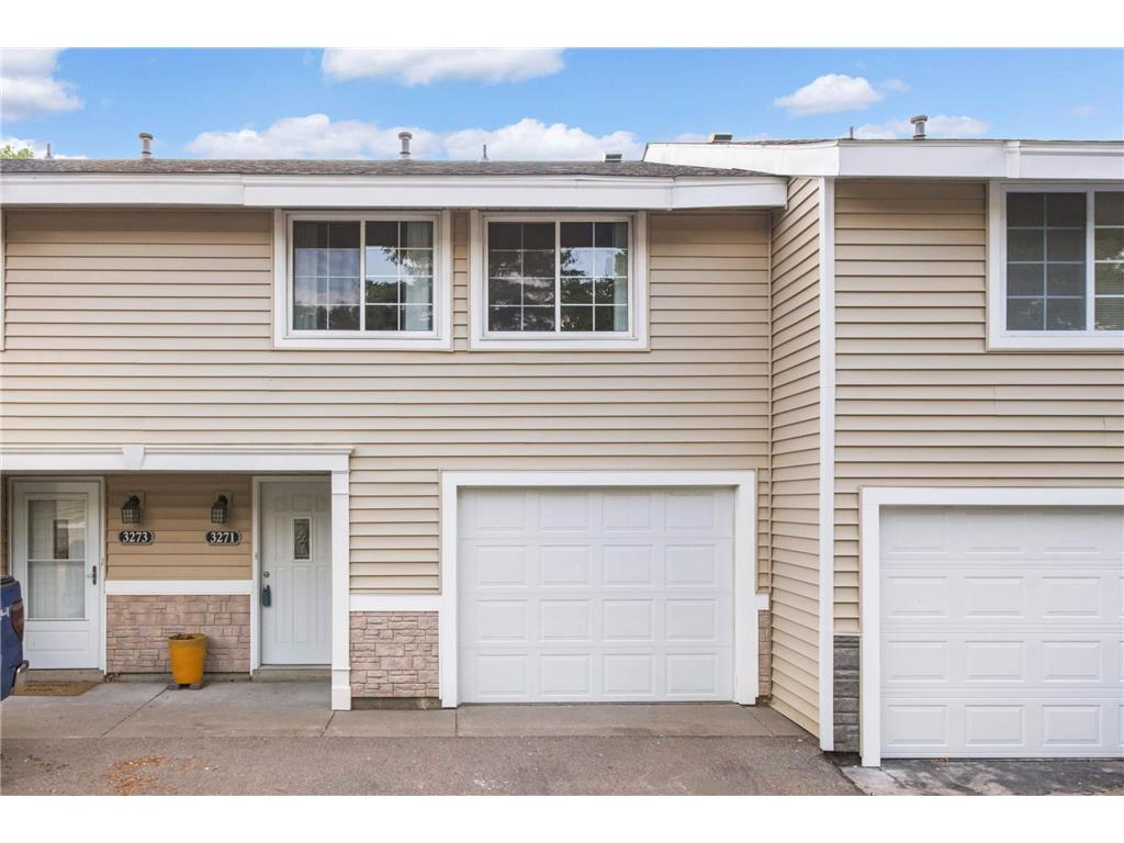 3271 Valley Ridge Drive #33, Eagan, MN, 55121 | MLS: 6424349 | Edina Realty