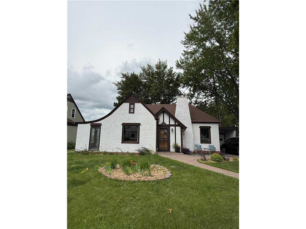 33 Sand Lake Avenue NW, Bagley, MN, 56621 | MLS: 6757078 | Edina Realty