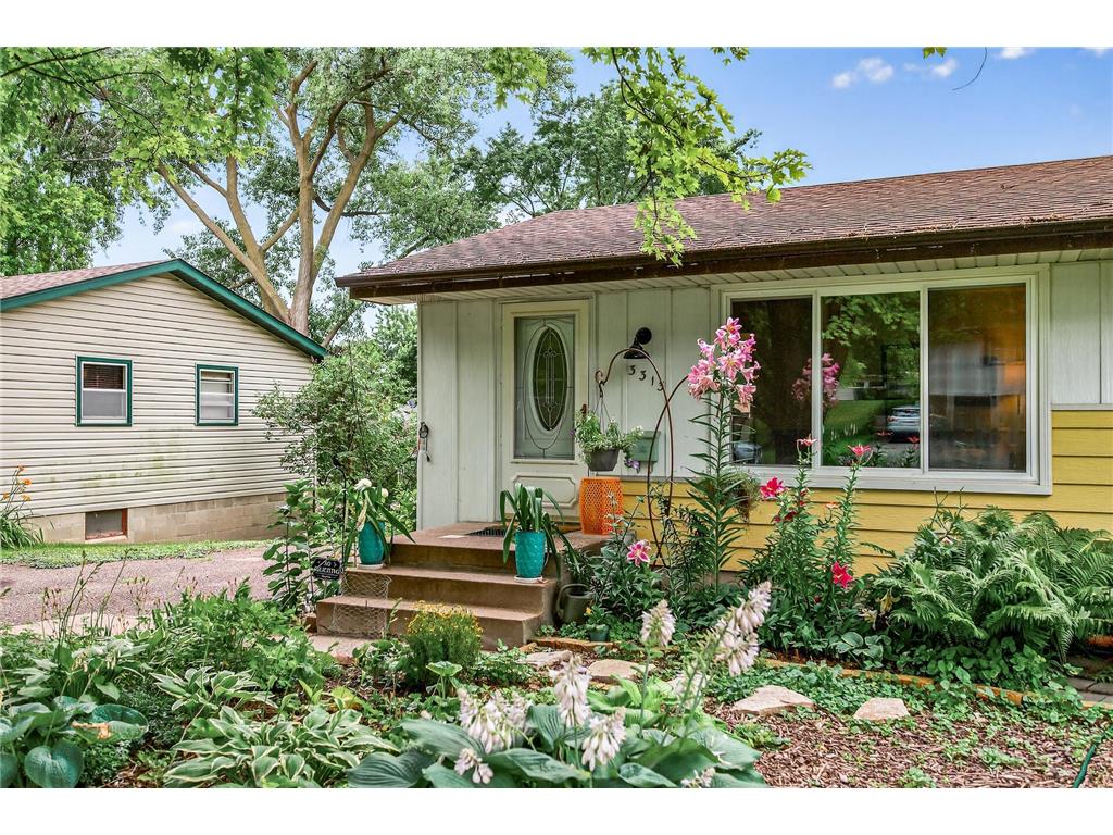3313 Zane Avenue N, Crystal, MN, 55422 | MLS: 6757233 | Edina Realty