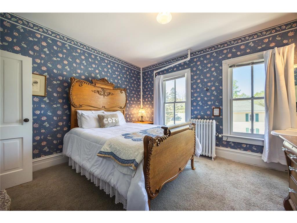 333 Main Street W, Wabasha, MN, 55981 | MLS: 6719954 | Edina Realty