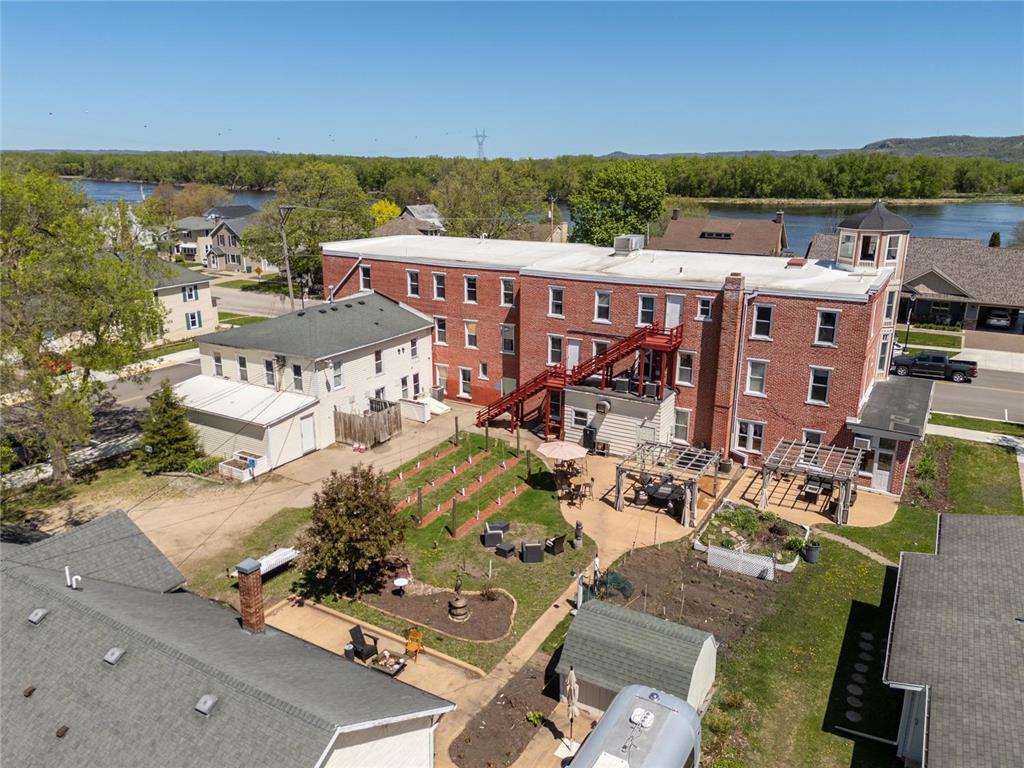 333 Main Street W, Wabasha, MN, 55981 | MLS: 6719954 | Edina Realty